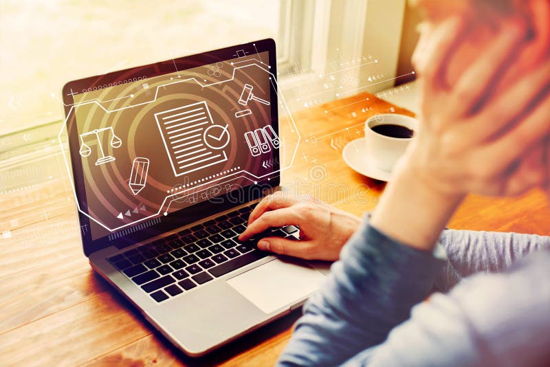 Tema Di Conformit? Con L'uomo Facendo Uso Di Un Computer Portatile ...