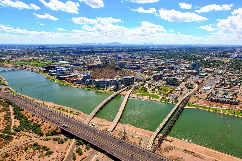 Downtown Tempe stock image. Image of shopping, restaurants - 33509857