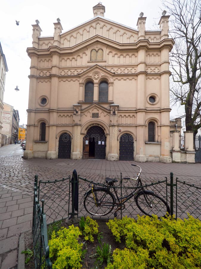 Tempel Synagogue in Cracow editorial photography. Image of kazimierz ...