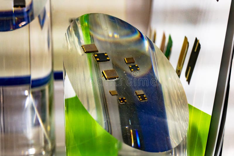 Temperature-compensated Quartz Oscillators and Resonators Stock Image ...