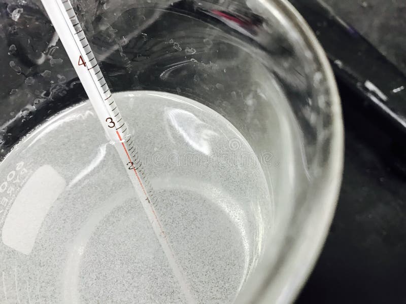 Thermometerin solution stock photo. Image of measurer - 85661820