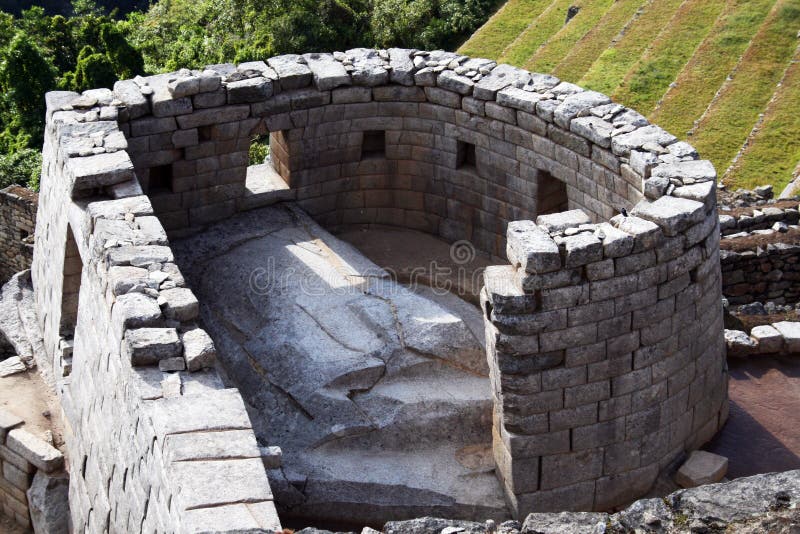 Tempio del Sole Inca immagine stock. Immagine di viaggio - 51245229