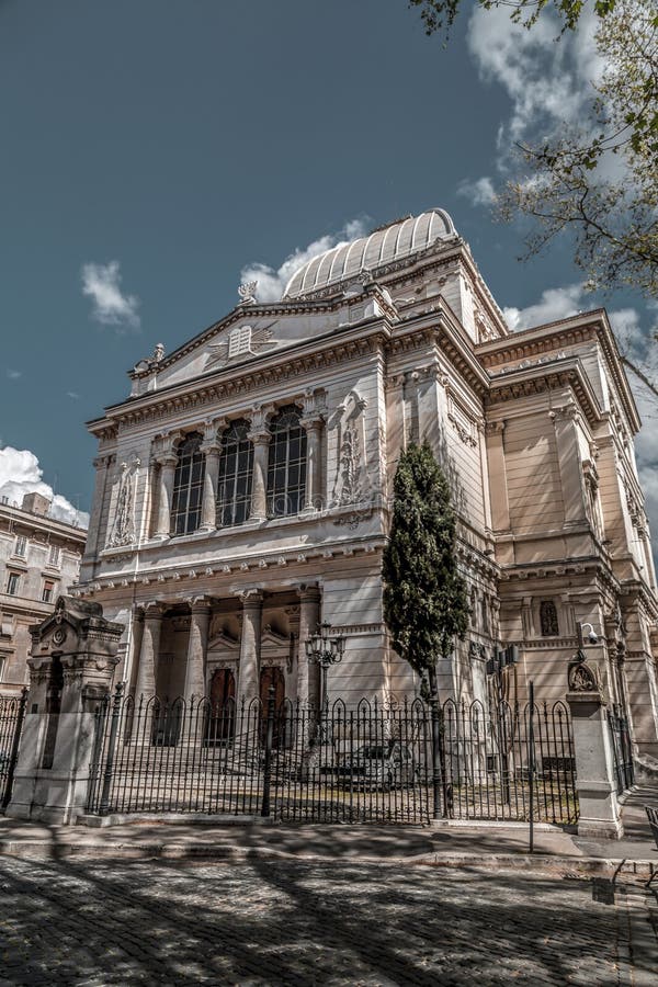 The Great Synagogue of Rome Stock Image - Image of jewish, ancient ...