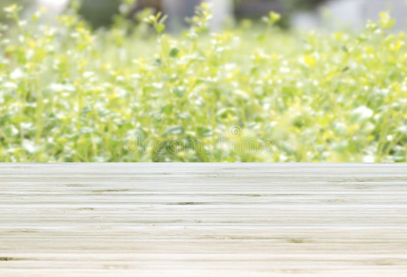 Template Empty Top Table View with Blue Sky and Cloud Blur Effect ...