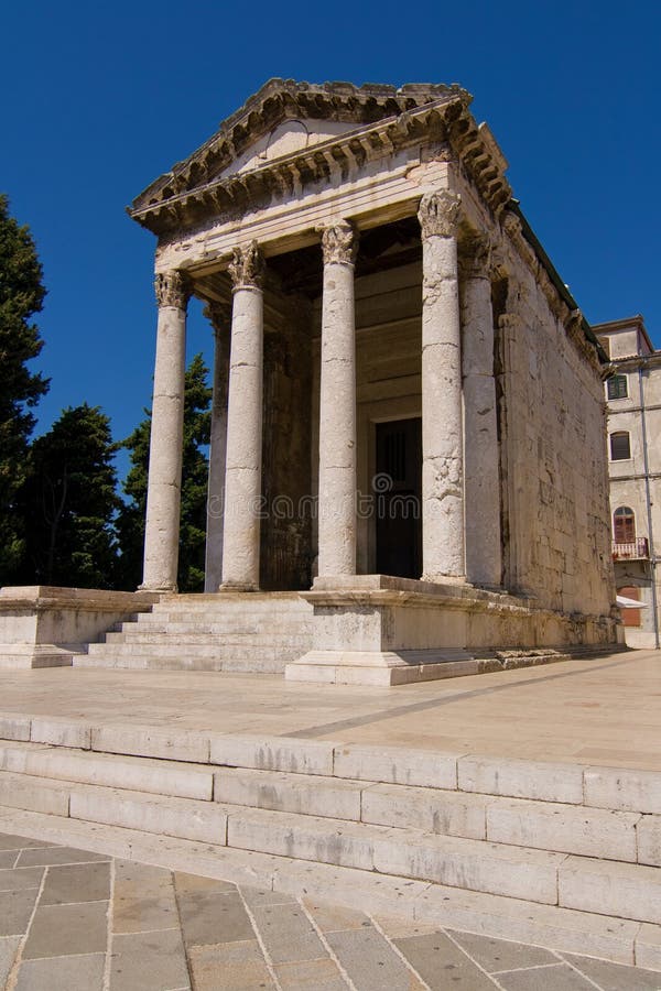 Tuscany temple stock vector. Illustration of palace, classical - 33131521