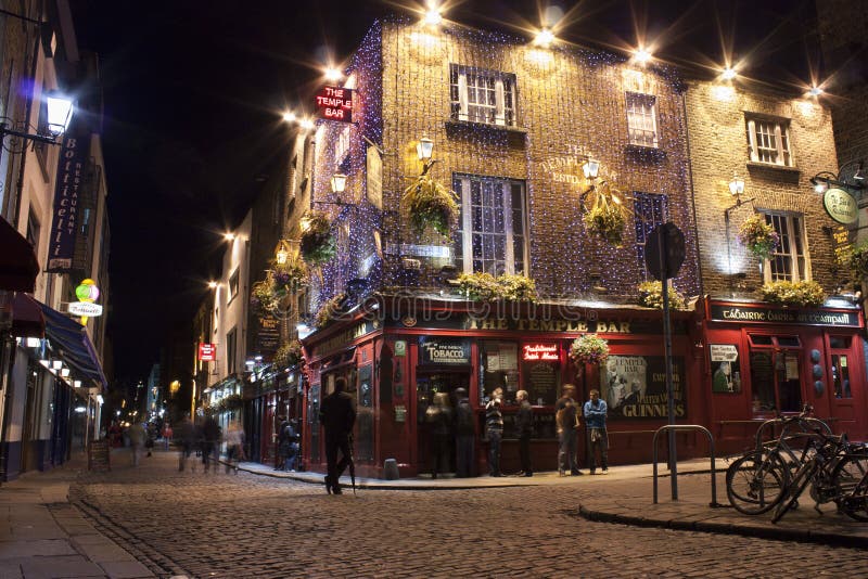 The Temple Bar editorial stock photo. Image of drink - 19712063