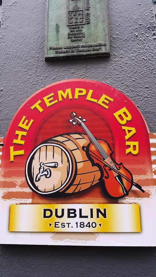 Dublin Temple Bar Stock Illustrations – 5 Dublin Temple Bar Stock ...