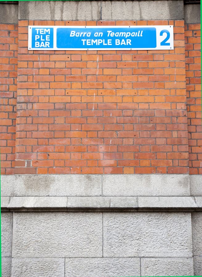 Temple Bar Sign in Dublin Ireland Editorial Photo - Image of empty ...