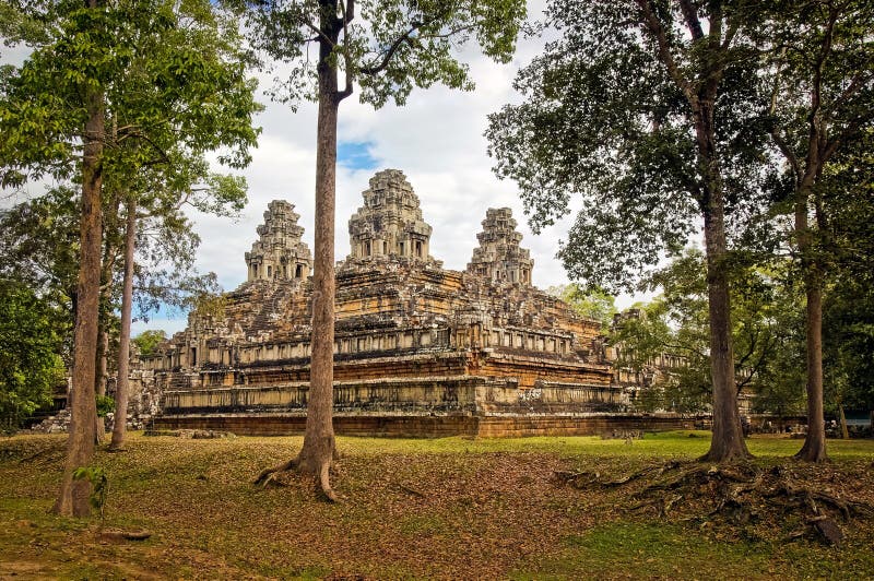 The Temple Complex of Angkor Wat Stock Image - Image of stone, scenery ...