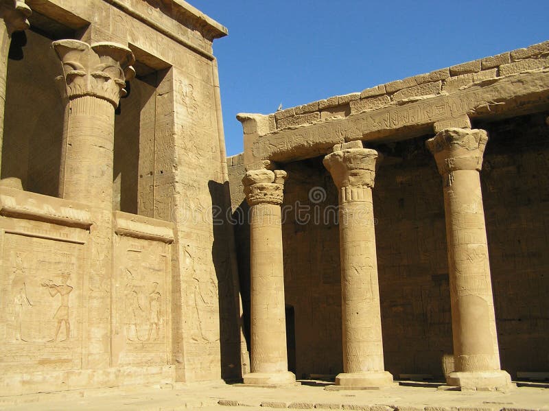 Colonnade Au Temple De Philae D'ISIS, Egypte Image stock - Image du ...