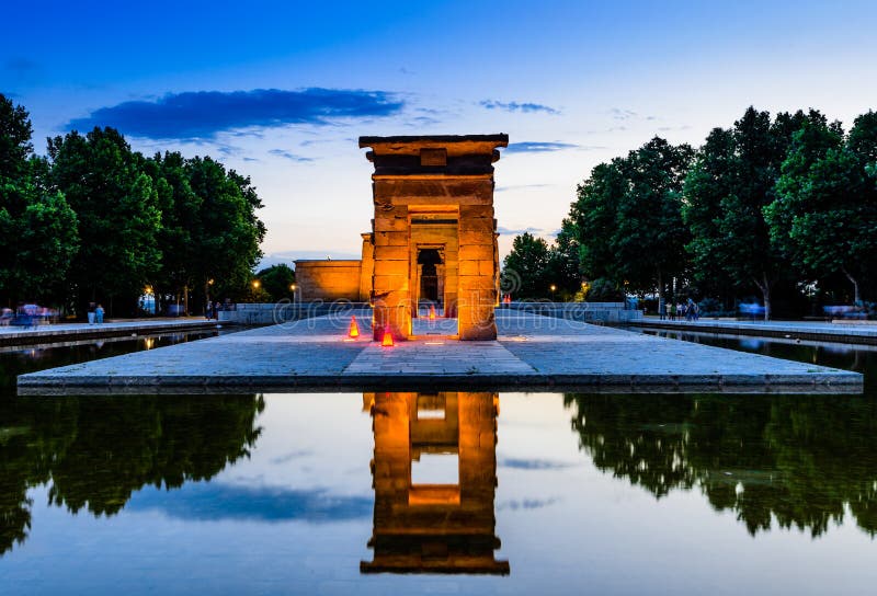 Temple of Debod editorial stock photo. Image of reflection - 76753568