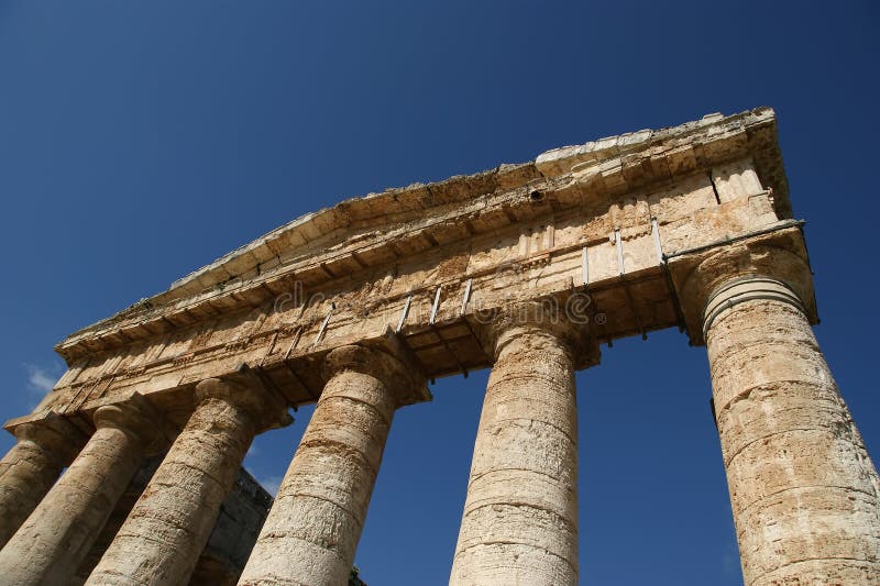 Temple (dorique) Grec Classique Chez Segesta Image stock - Image du ...