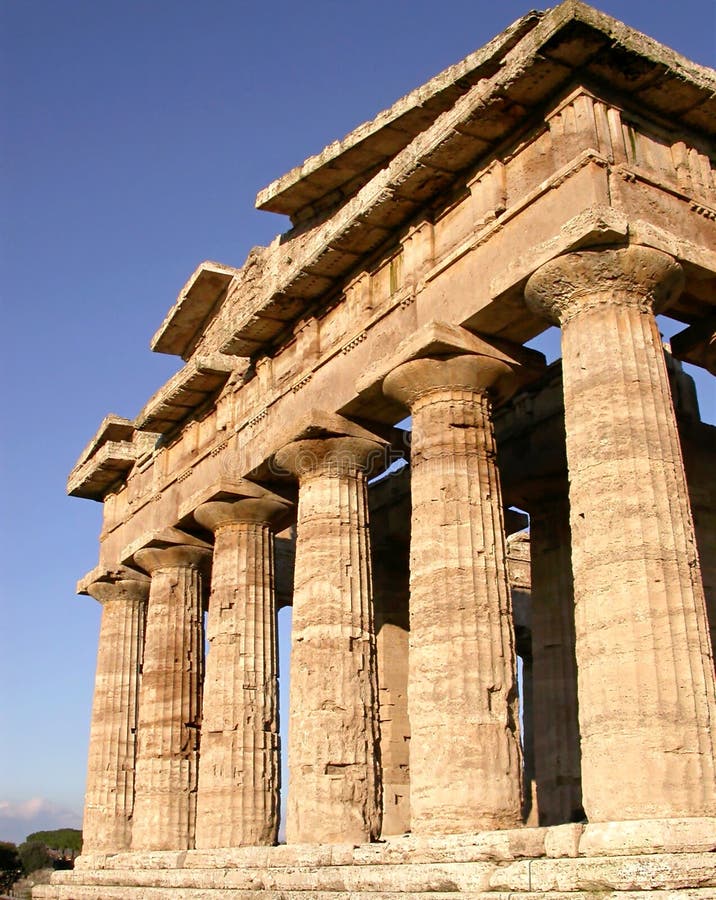 Temple grec photo stock. Image du grèce, italie, religion - 54905988