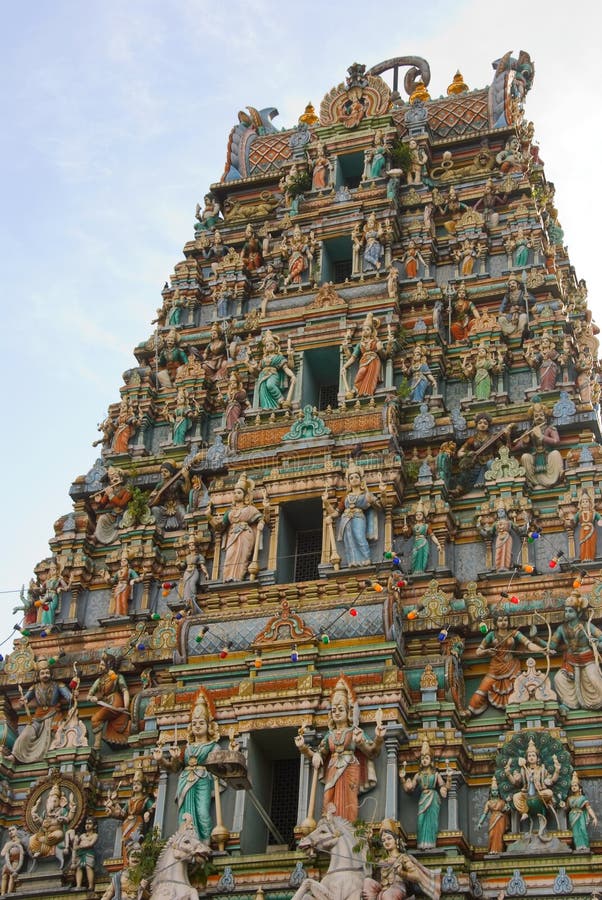 Temple indou photo stock. Image du ramassage, inde, architecture - 4868188