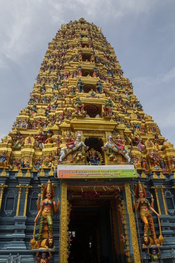 Temple indou de Matale image stock. Image du hindouisme - 42011487