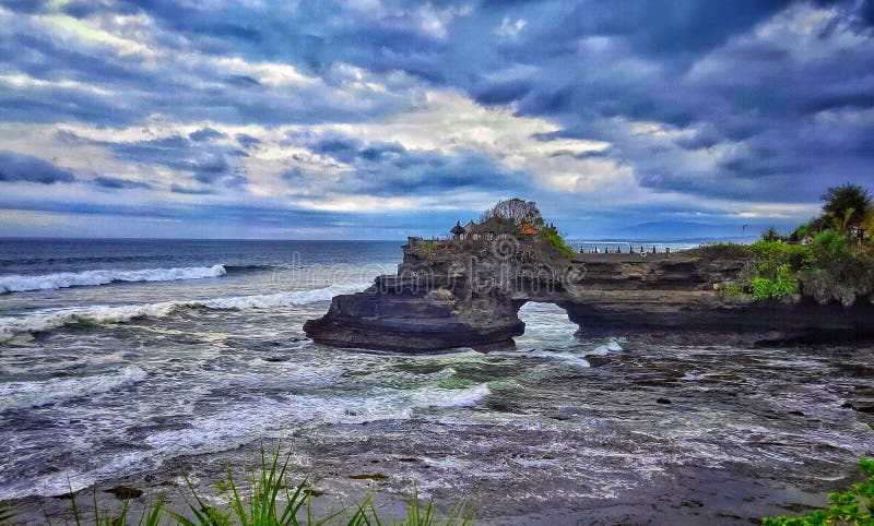 Temple in the midle of sea stock photo. Image of hindu - 261769508