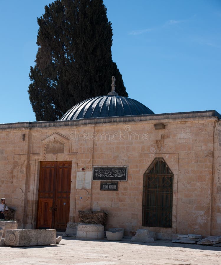 Temple mount in Jerusalem editorial stock image. Image of temple ...