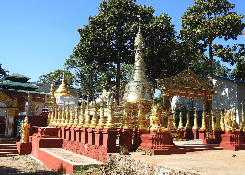 Temple on Mount Popa, Bagan, Birmania, Myanmar Editorial Stock Photo ...