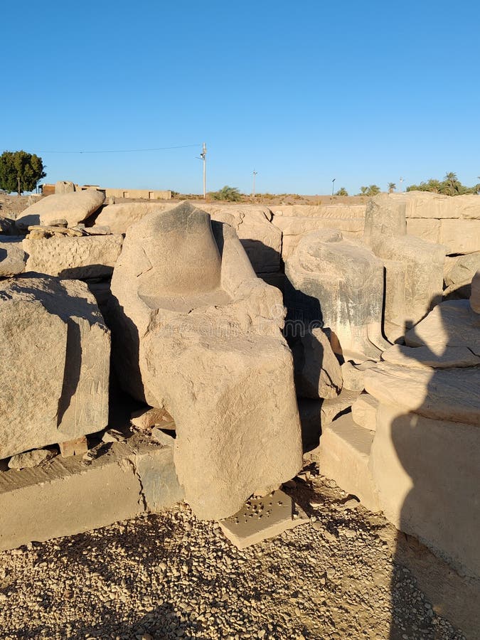 Temple of Mut stock image. Image of temple, desert, landscape - 376444913
