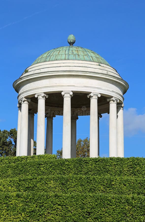 Neoclassical Columns stock image. Image of building, cylinder - 3254251