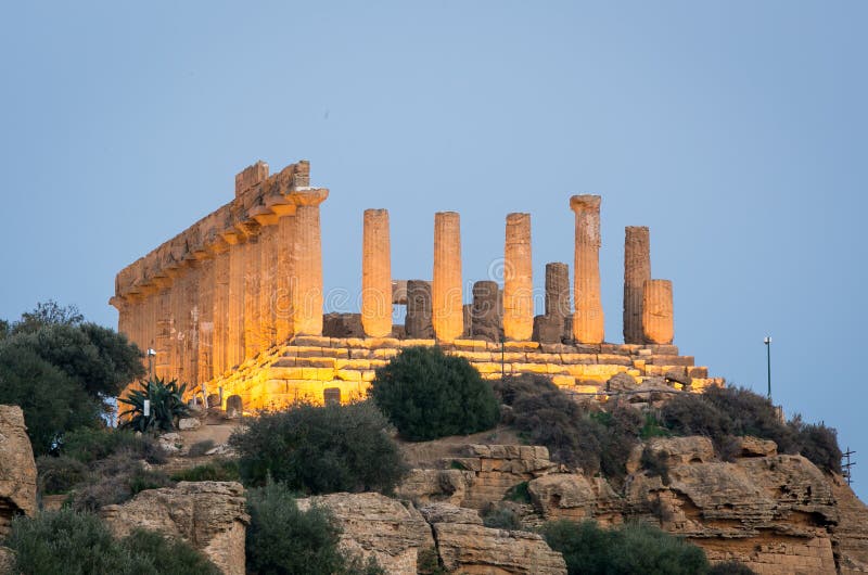 Temple at night stock image. Image of concord, temple - 49342305