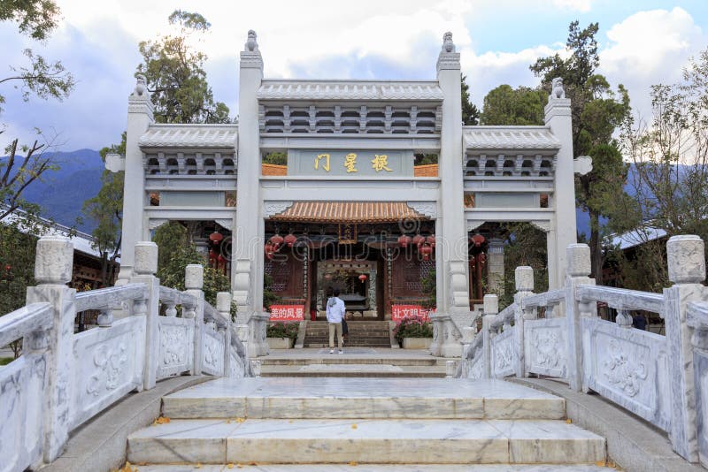 Temple in the Old Town of Dali in China Editorial Photography - Image ...