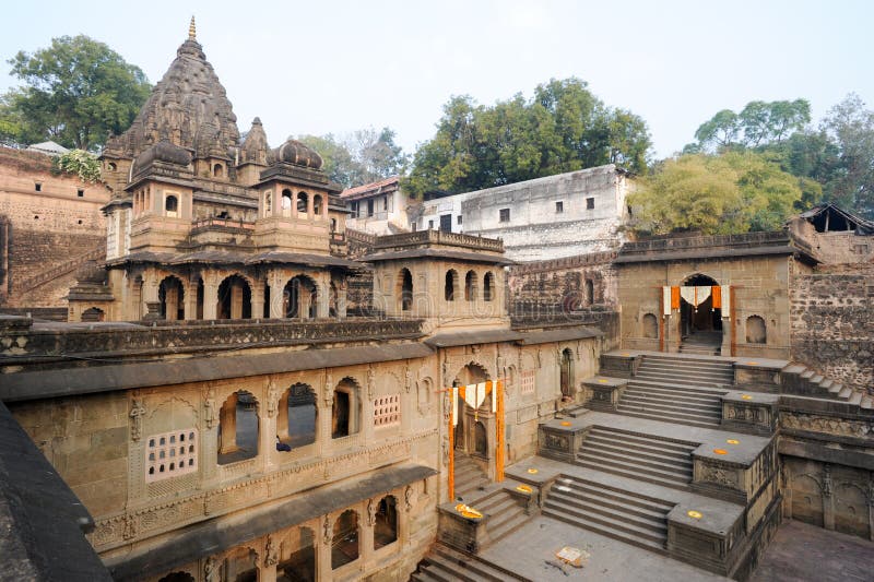 Temple palace of Maheshwar stock photo. Image of ornate - 52107716