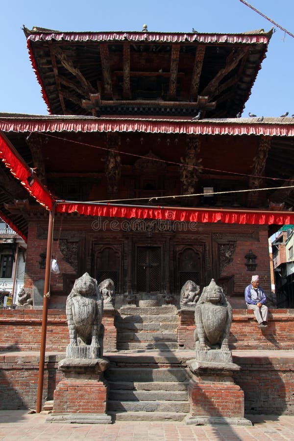 Temple in Patan editorial photo. Image of city, shrine - 36455791