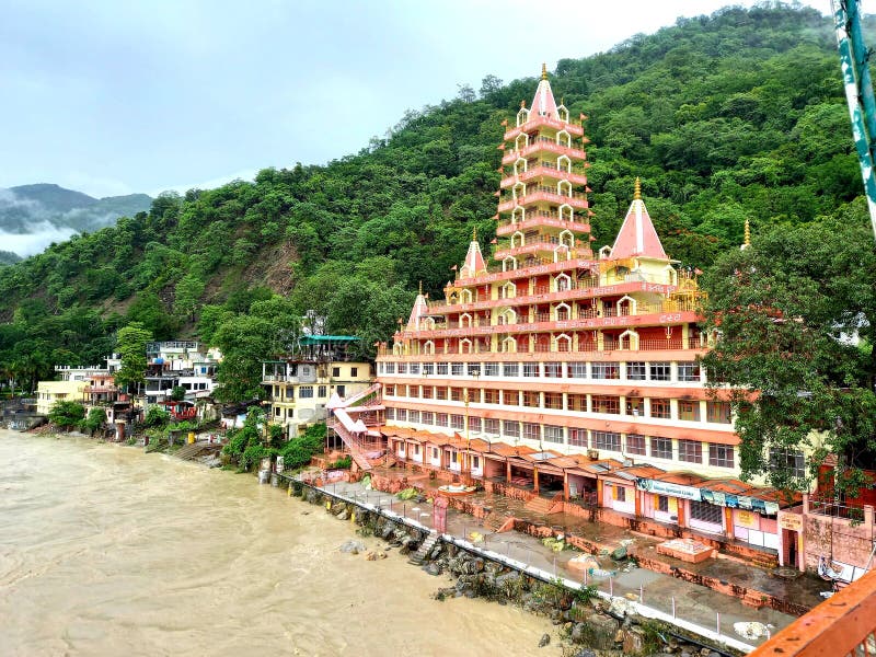 Temple in Rishikesh, India editorial stock image. Image of uttarakhand ...