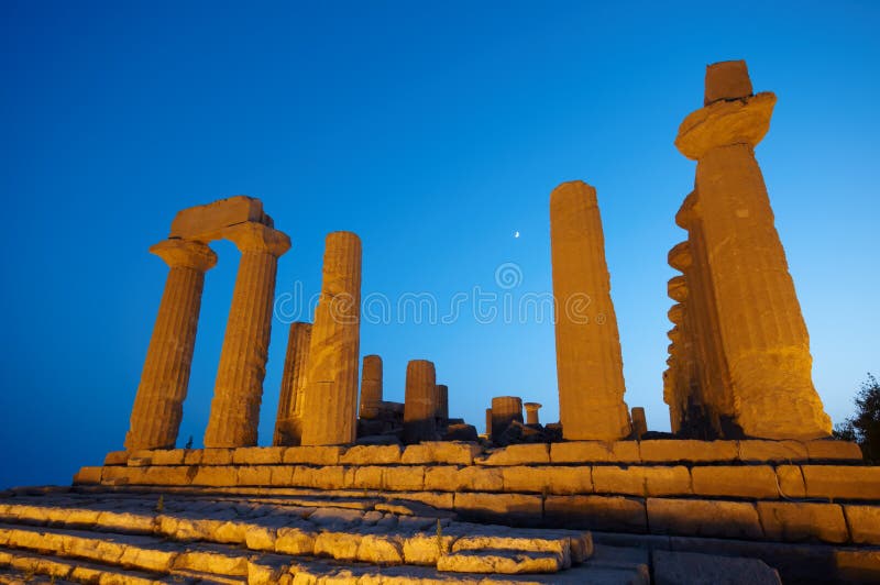 Concordia Temple in Agrigento Stock Image - Image of side, sunset: 59115529