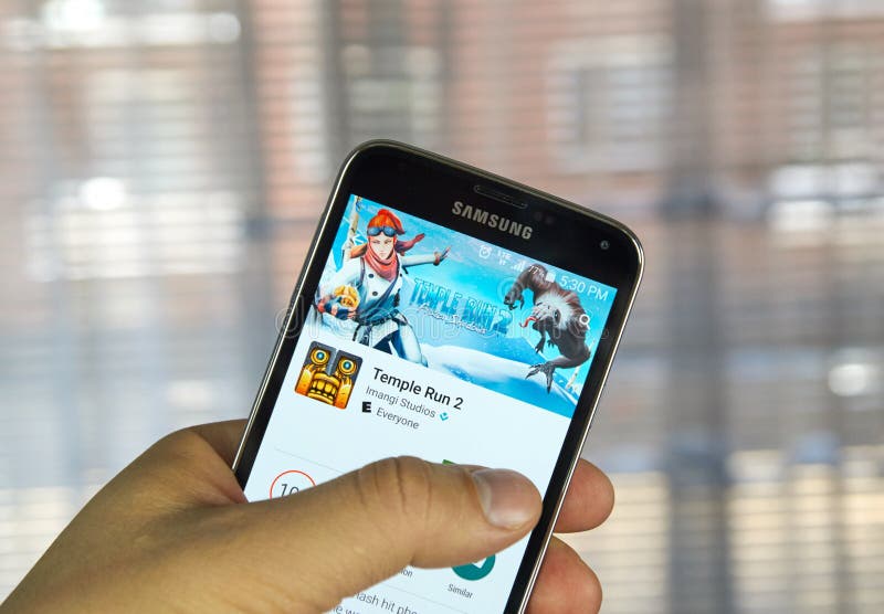 Temple Run 2 game editorial image. Image of internet - 70963975