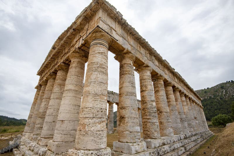 Temple of Segesta stock photo. Image of archeology, history - 299654652