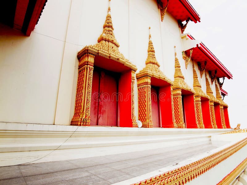 A temple ( side view ) stock image. Image of arched, landscape - 38287221