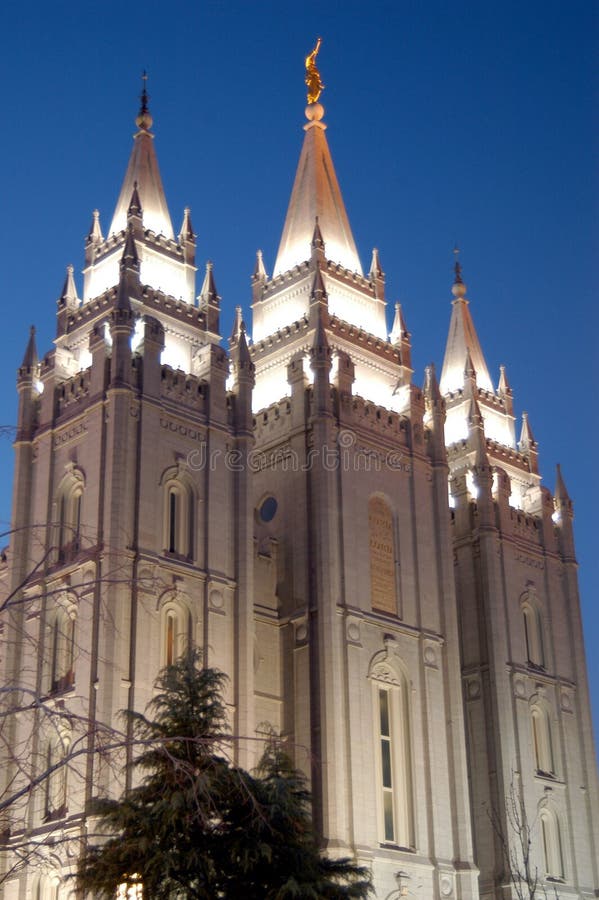 Temple Square With Blue Sky Stock Photo - Image of tree, moroni: 1930988