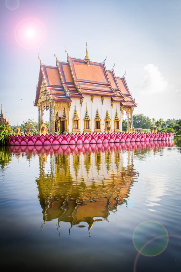 Temple on the water stock image. Image of multi, gold - 133736727