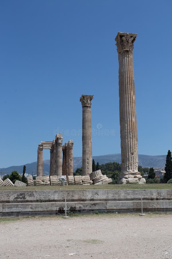 Temple of Zues stock image. Image of greece, stones, columns - 59985149
