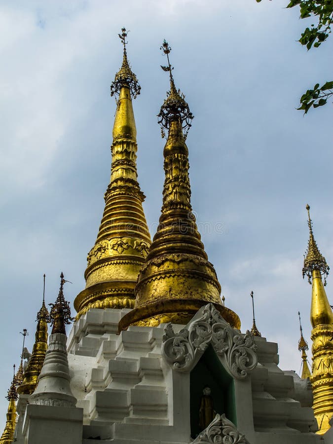 Myanmar Temples in the Summer Editorial Photo - Image of buddha, fields ...