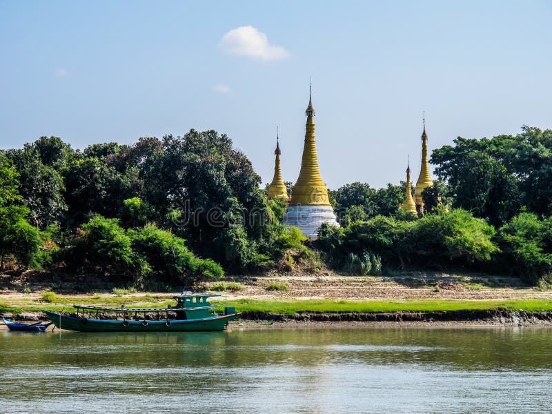 Temples and Ancientbuilding in Myanmar Editorial Image - Image of ...