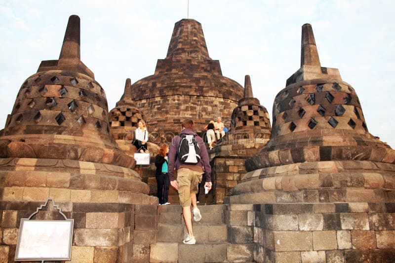 Templo de Borobudur imagen de archivo editorial. Imagen de budista ...