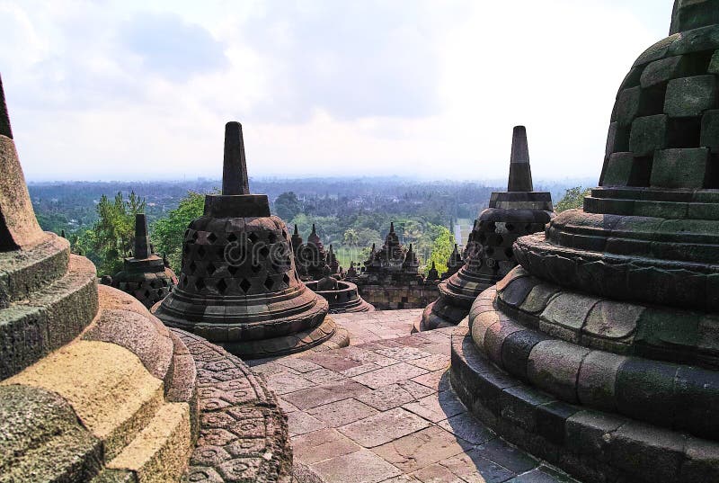 Templo De Borobudur, Isla De Java, Indonesia Foto editorial - Imagen de ...