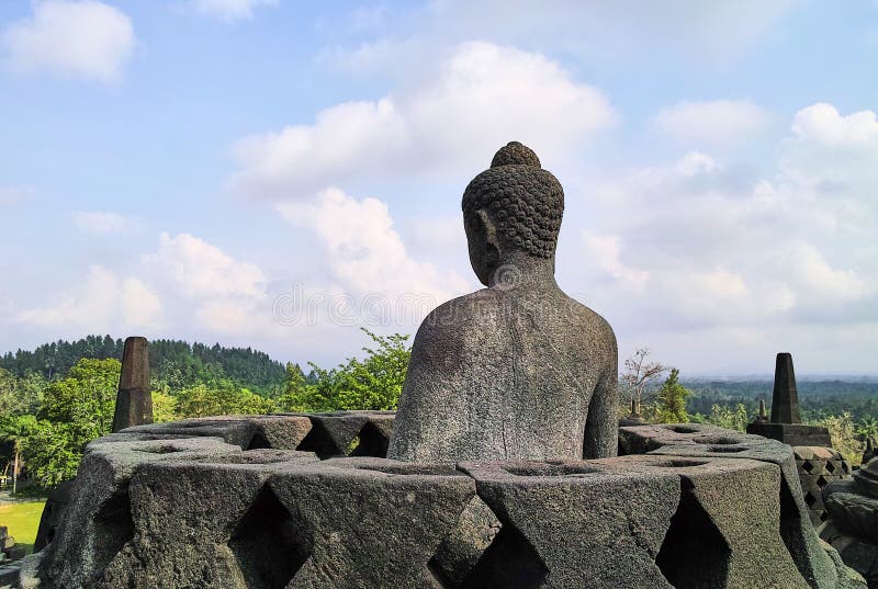 Templo De Borobudur, Isla De Java, Indonesia Imagen editorial - Imagen ...