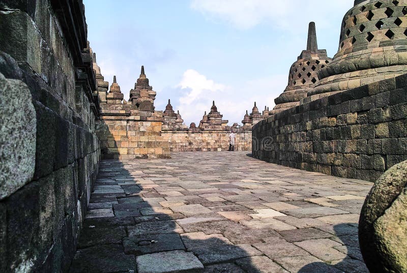 Templo De Borobudur, Isla De Java, Indonesia Foto de archivo editorial ...