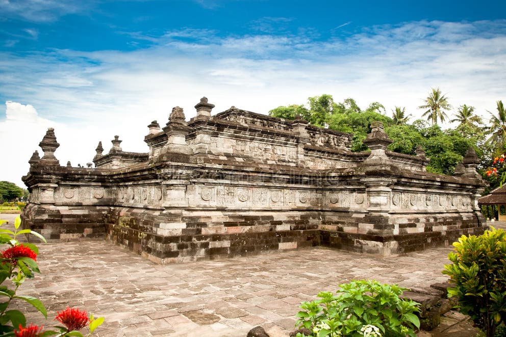 Templo De Candi Penataran En Blitar, Java Oriental, Idonesia. Imagen de archivo - Imagen de java ...