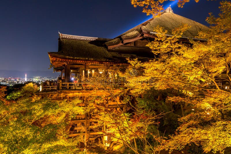 Templo de Kiyomizu-dera imagen de archivo. Imagen de capilla - 67463631