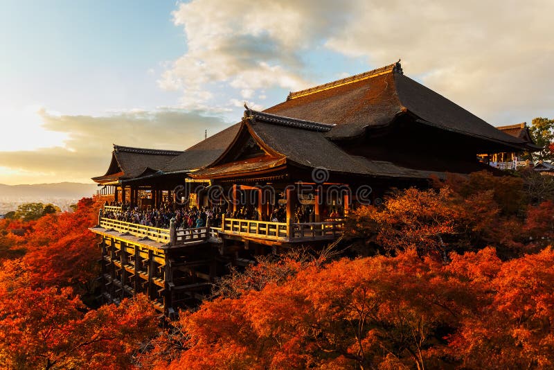 Templo De Kiyomizu-dera En Kyoto Foto de archivo - Imagen de famoso ...