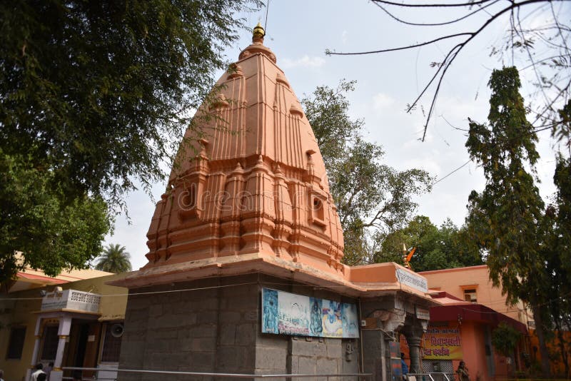 Templo De Kundeshwar Mahadev, Ujjain, Madhya Pradesh Imagen de archivo ...