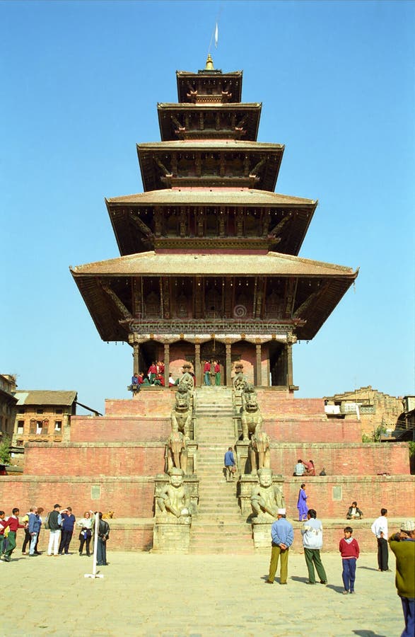 Templo De Nyatapola, Bhaktapur, Nepal Fotografía editorial - Imagen de ...