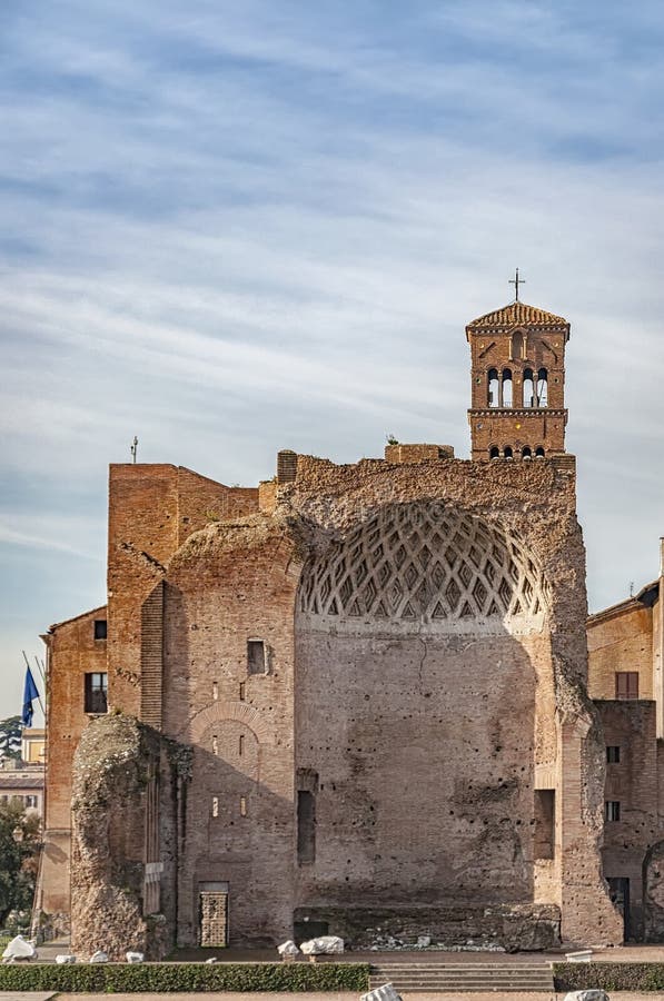 Templo de Venus en Roma foto de archivo. Imagen de italiano - 138316392