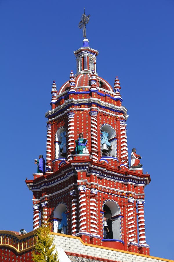 Templo Del Tonantzintla V De Santa María Imagen de archivo - Imagen de ...