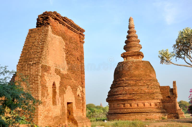 Templo em Bagan, Myanmar foto de stock. Imagem de monarquia - 55338510